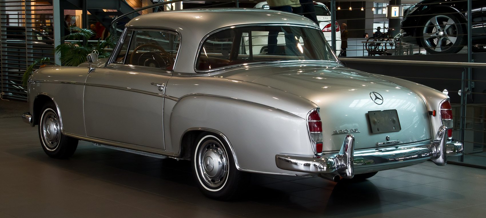 Mercedes-Benz W128 Coupe 220 SE (115 Hp)